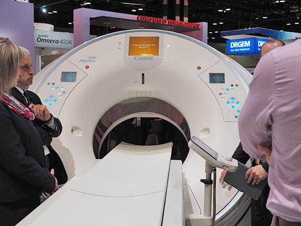RSNA2019 キヤノンメディカルシステムズ - CT AIによる画像再構成“AiCE”やdual energy撮影を搭載し“Deep ...